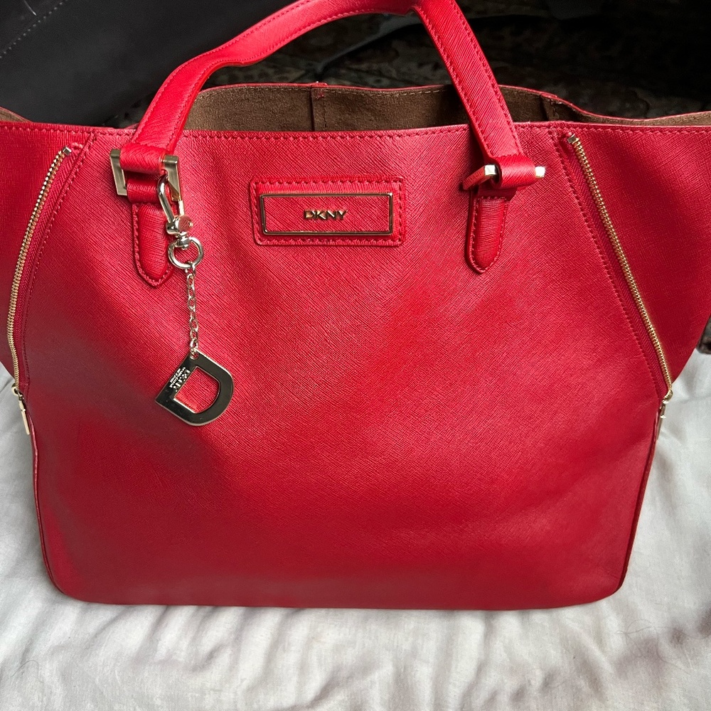 Dkny Red Epi Leather Convertible Tote Handbag Hexagon… - Gem